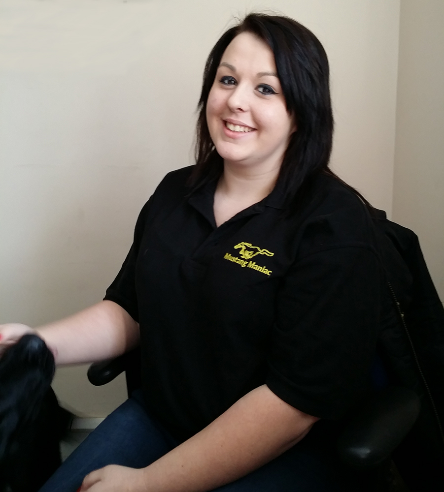 beth3 | Mustang Maniac